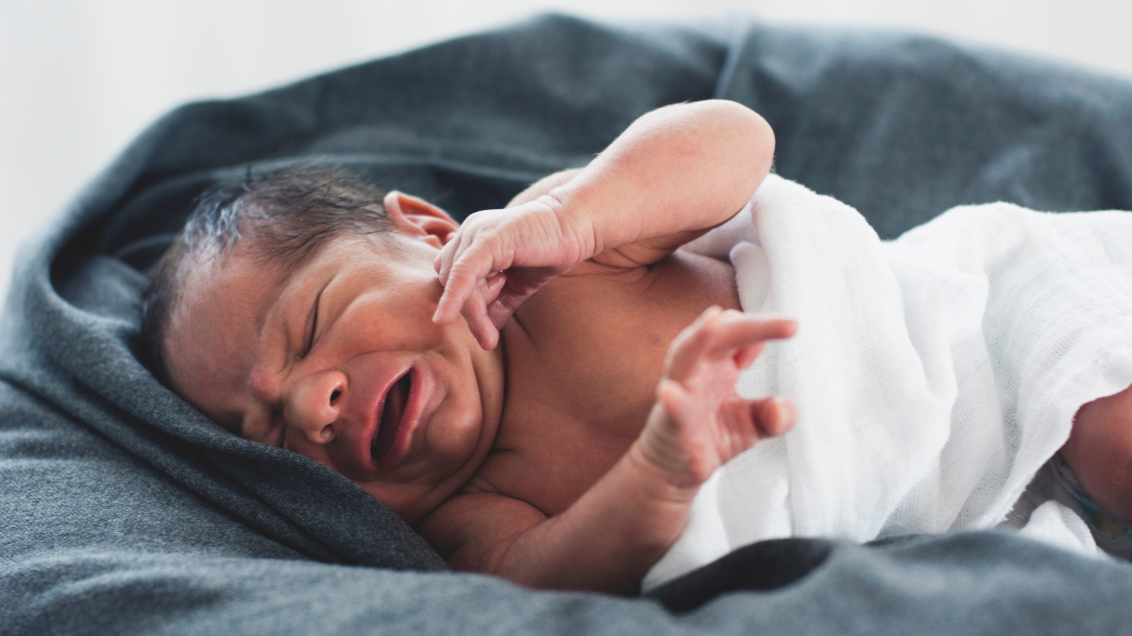 How can I soothe my crying baby? - My Body Is My Body